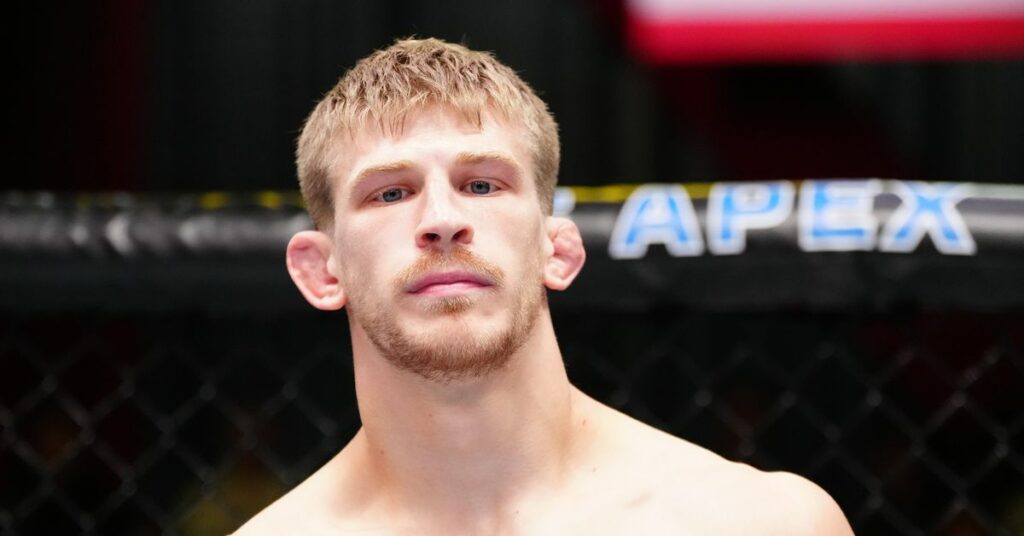 Arnold Allen revela que una lesión le impidió aceptar el lugar del ...
