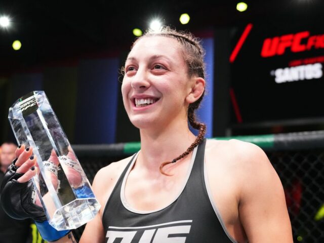 La ganadora de TUF 30 Juliana Miller se enfrenta a Veronica Macedo en ...