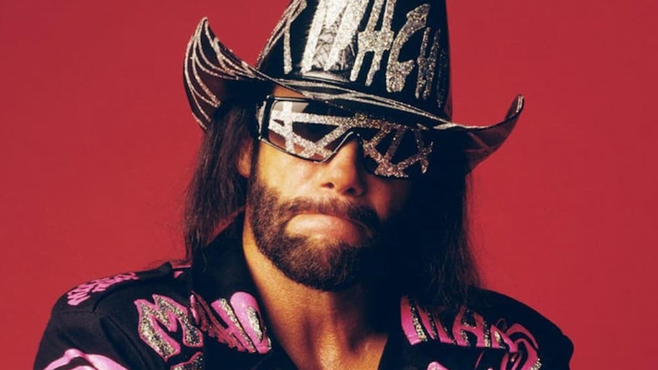 Lanny Poffo listo para aceptar el premio en nombre de Randy Savage