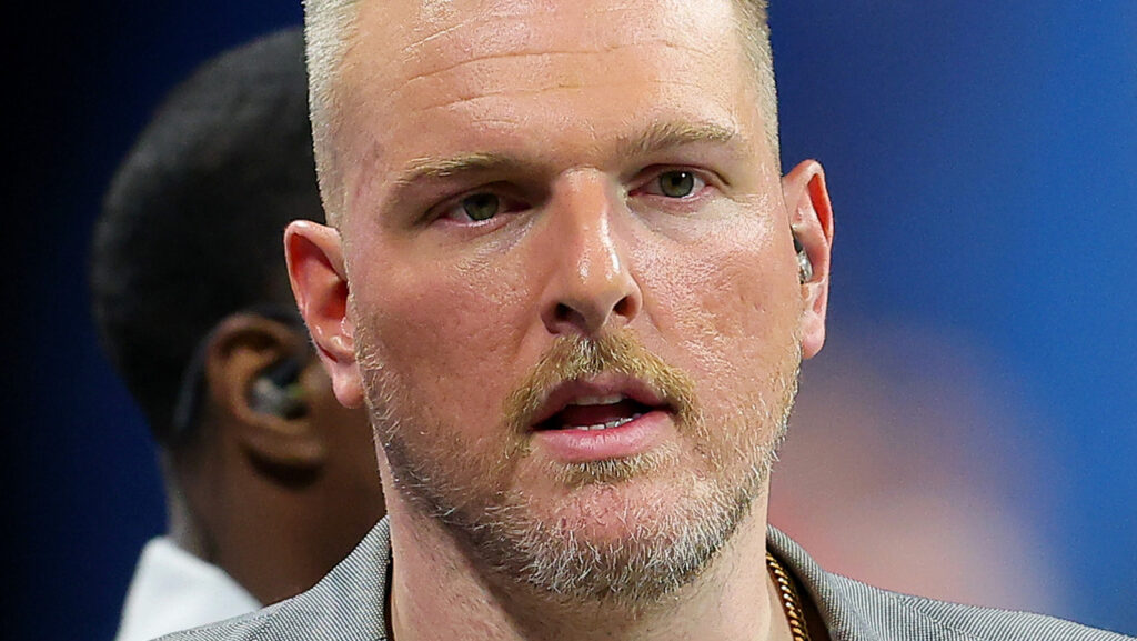 Pat McAfee regresa a la WWE