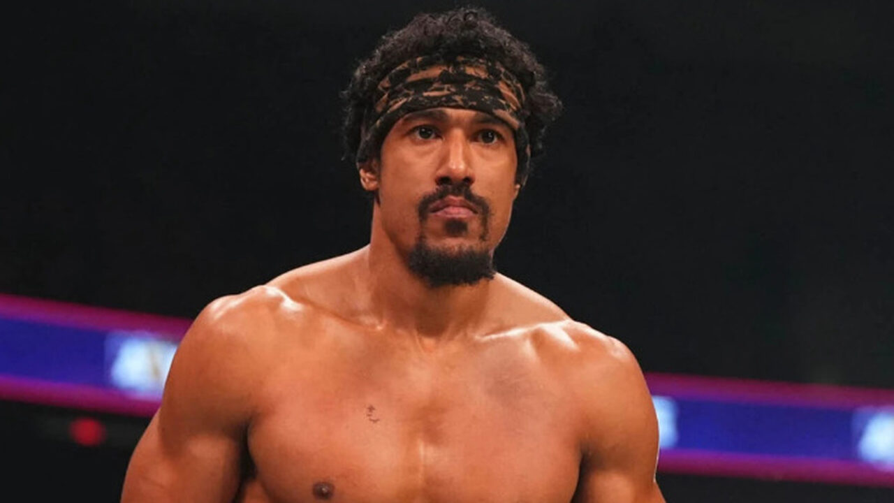 AR Fox revela su reacción al obtener un contrato de AEW