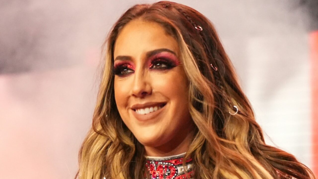 Britt Baker habla sobre la relación con Tony Khan y la posición actual ... Britt Baker habla sobre la relación con Tony Khan y la posición actual ...