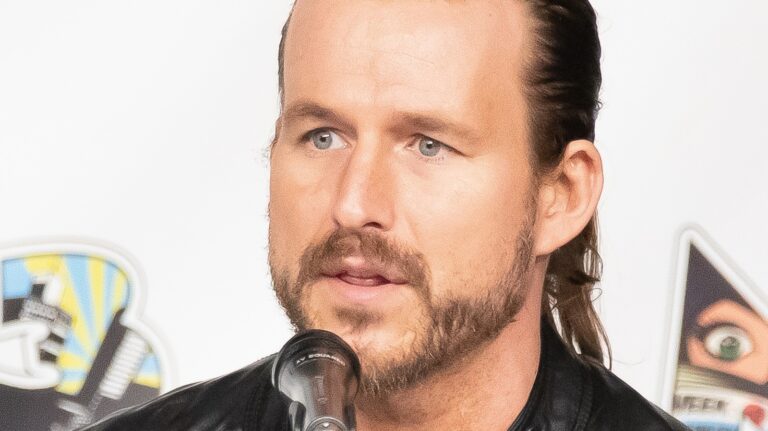 Tony Khan anuncia segmento de Adam Cole para AEW Dynamite Tony Khan anuncia segmento de Adam Cole para AEW Dynamite