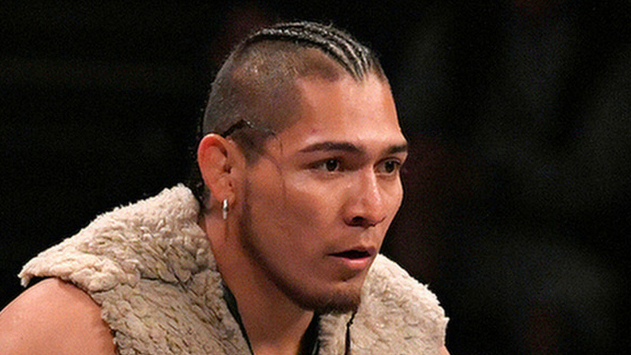 El Hijo Del Vikingo regresa a AEW para defender el megacampeonato de AAA