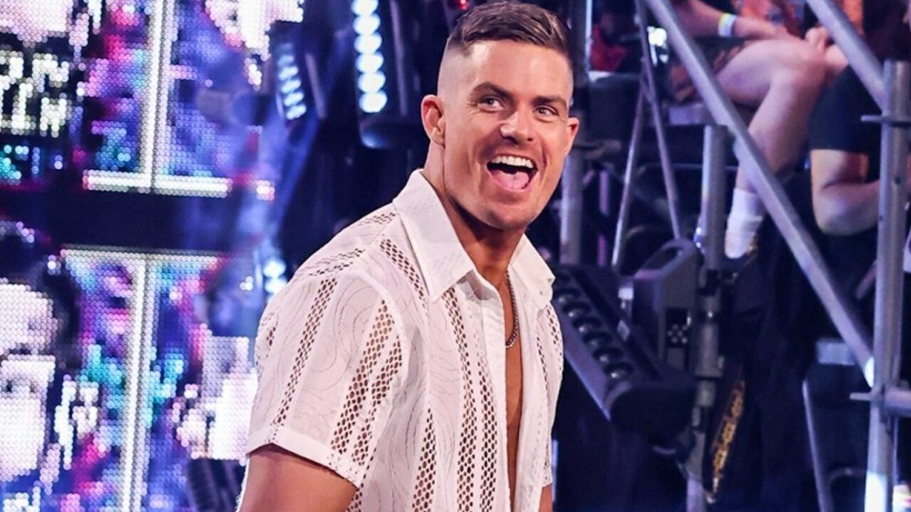 Grayson Waller muestra horripilantes verdugones en la espalda, no ...