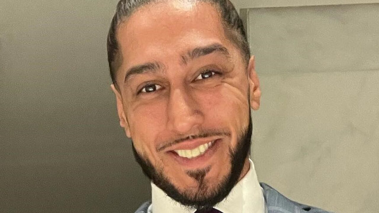 Mustafa Ali nombra a Edge como el mejor mentor, a Bayley como la pareja ...