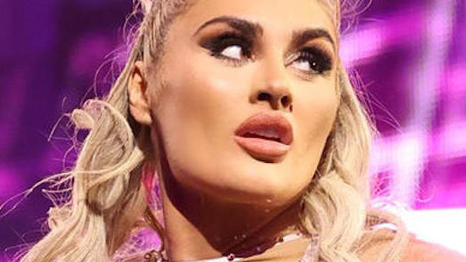 Tiffany Stratton gana el campeonato femenino en NXT Battleground