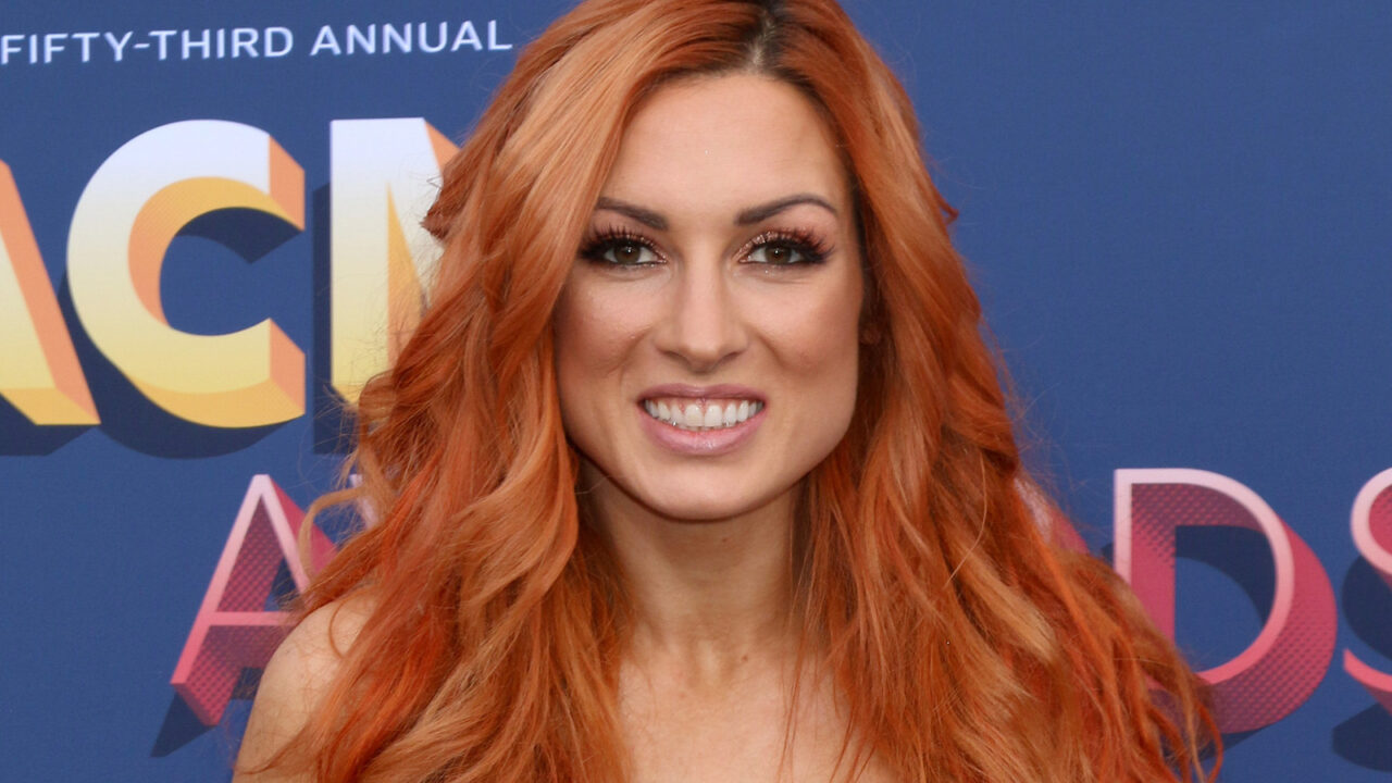 Becky Lynch de WWE habla sobre el 'punto realmente malo' que enfrentó con la depresión posparto