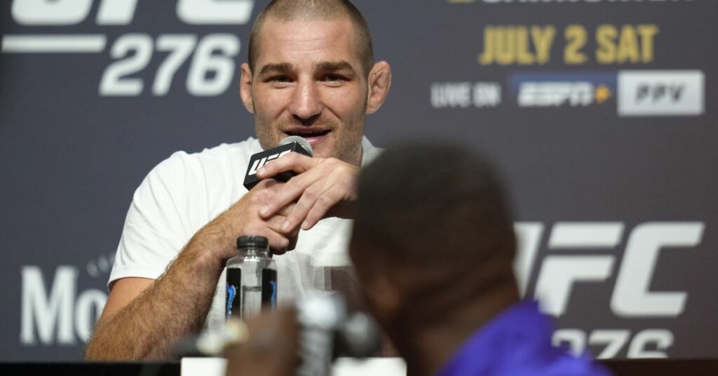 Israel Adesanya vs. Sean Strickland encabeza UFC 293 en Sydney