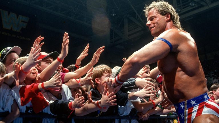 Lex Luger da la posible razón de la ausencia del Salón de la Fama de la WWE