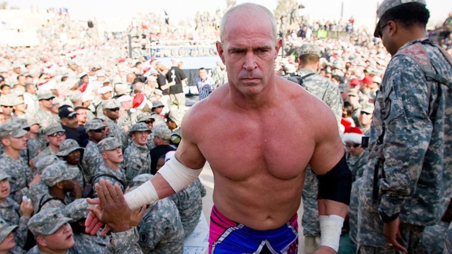 Kurt Angle recuerda que Bob Holly golpeó a la ex estrella de la WWE por ...