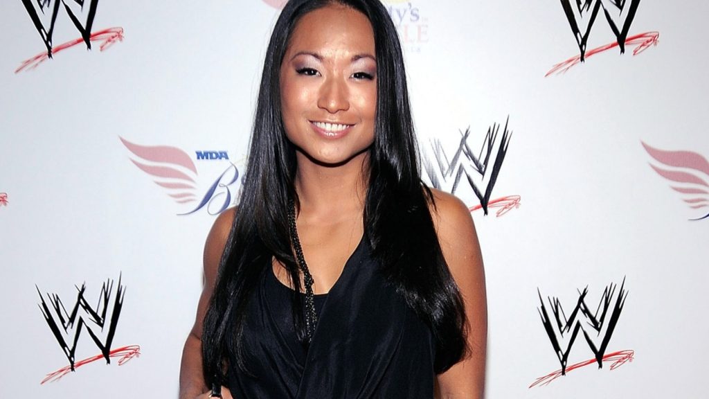 Gail Kim recuerda lidiar con la 'política' detrás de escena en la WWE