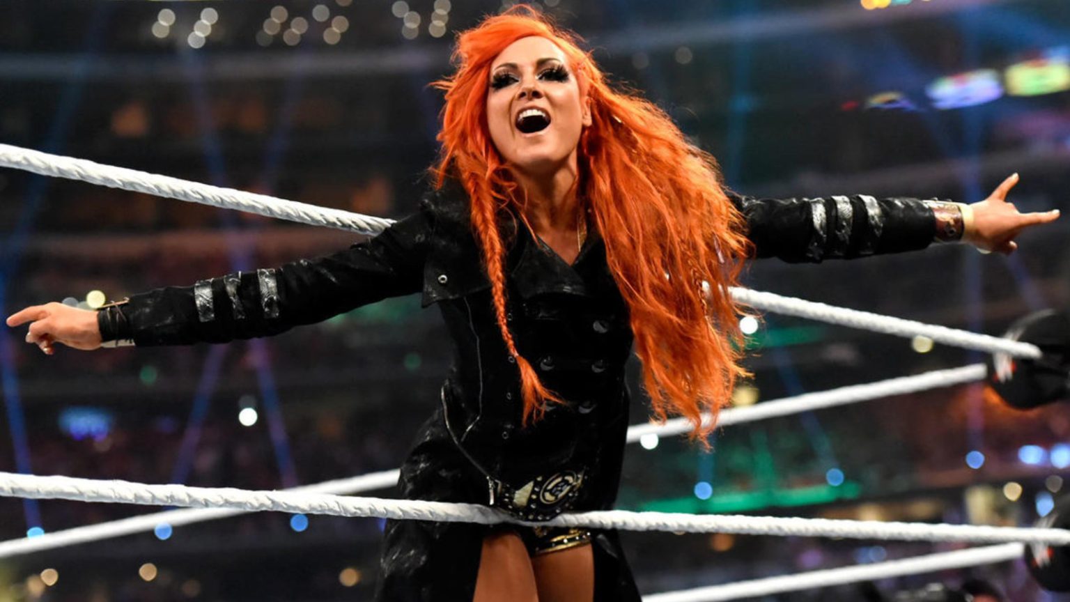 La estrella de la WWE Becky Lynch habla sobre cómo trabajar en la escritura de su próximo libro