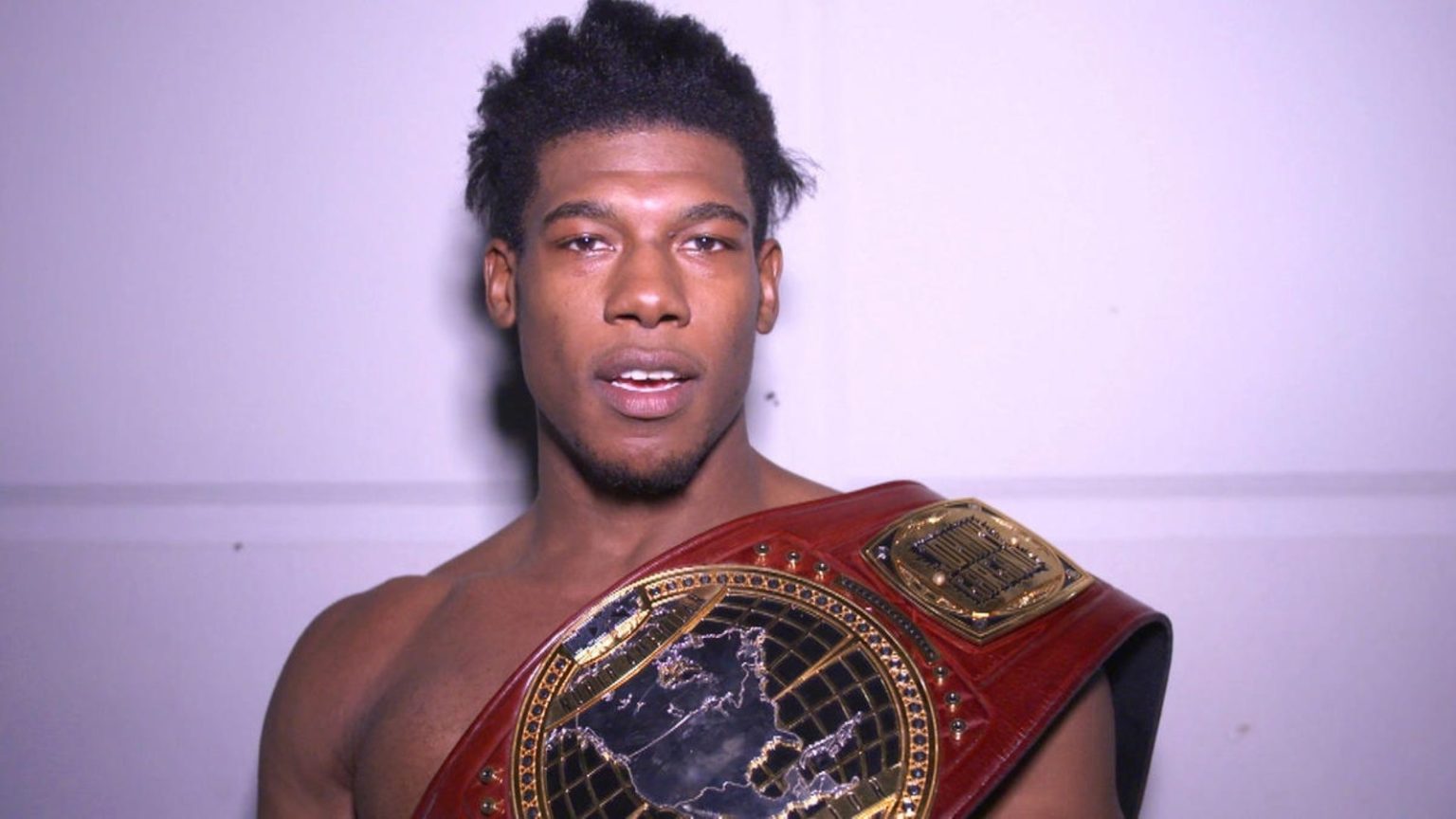 Patrick Clark, ex estrella de WWE NXT Velveteen Dream, comparte video ...
