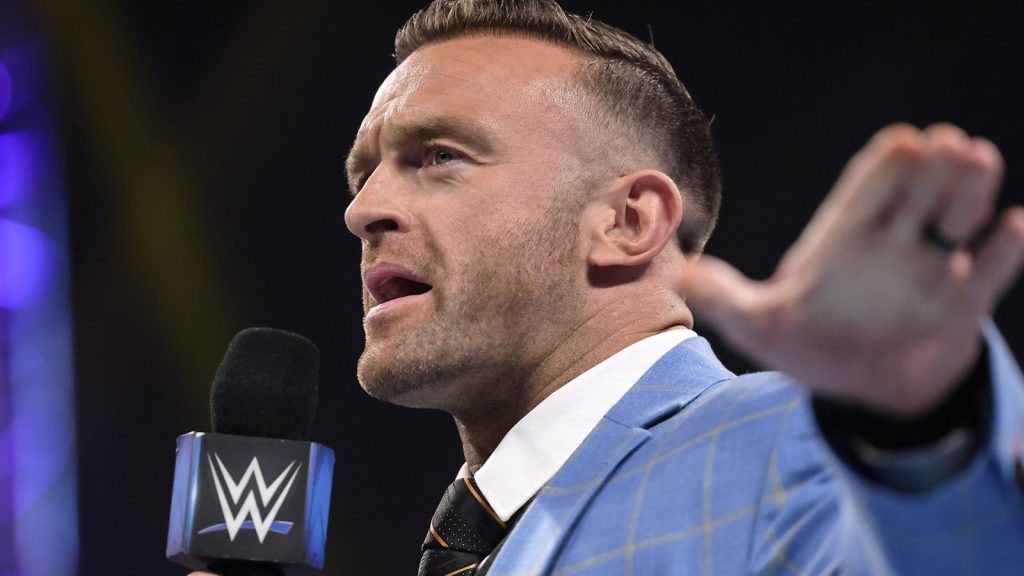 Por qué el gerente general de WWE SmackDown, Nick Aldis, dice que Roman ...
