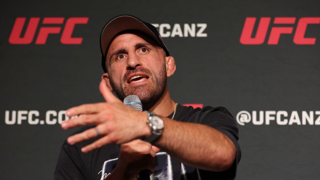 Alexander Volkanovski se arrepiente de "haber bebido todos los días ...