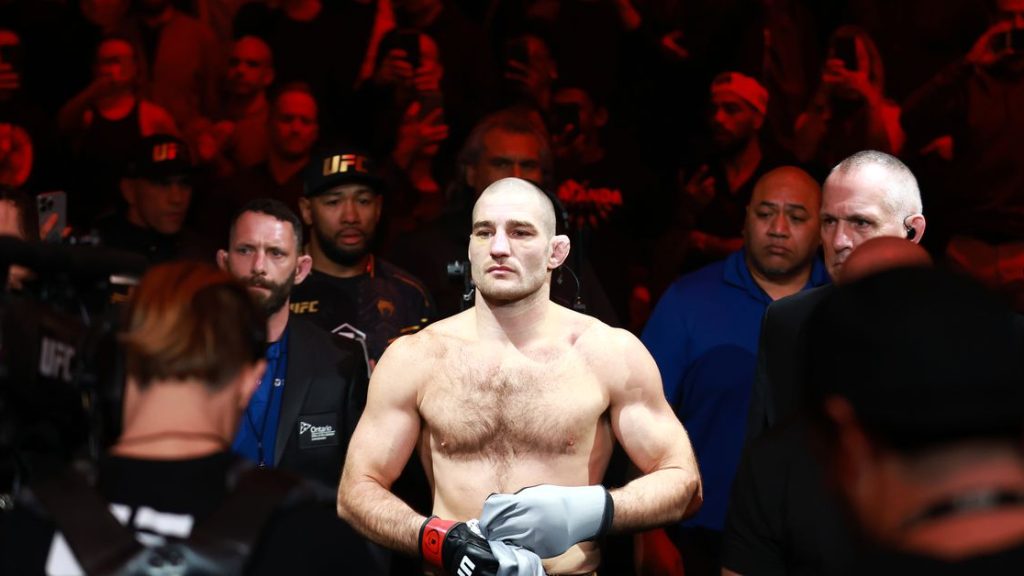 Jake Paul comparte supuestos DM de Sean Strickland y llama a la ...