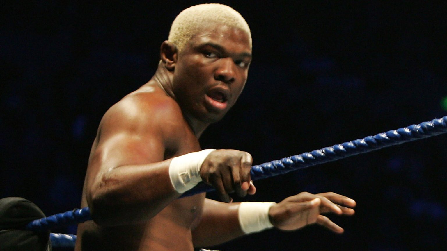 Shelton Benjamin dice que esta estrella de AEW debería estar en el ...