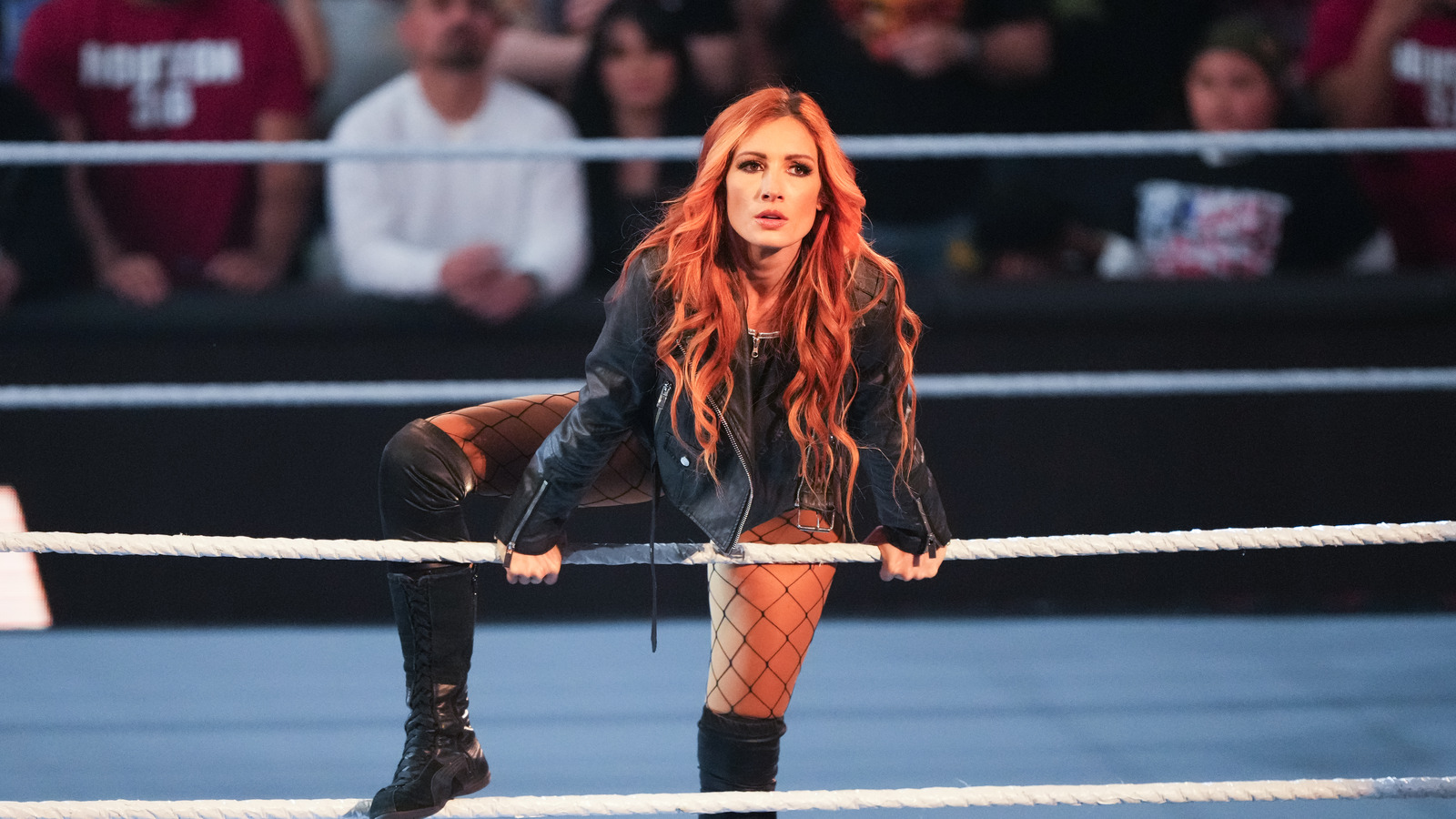 Becky Lynch recuerda las limitaciones históricas de la lucha libre femenina y comenta sobre los ...