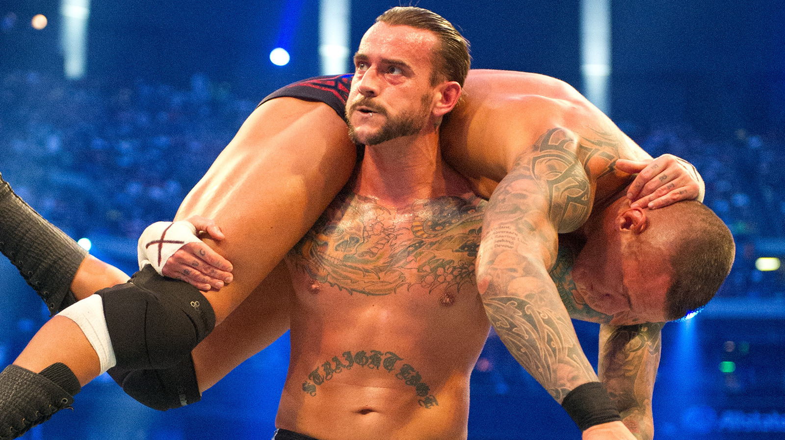 CM Punk y Randy Orton recuerdan su lucha en WWE WrestleMania 27