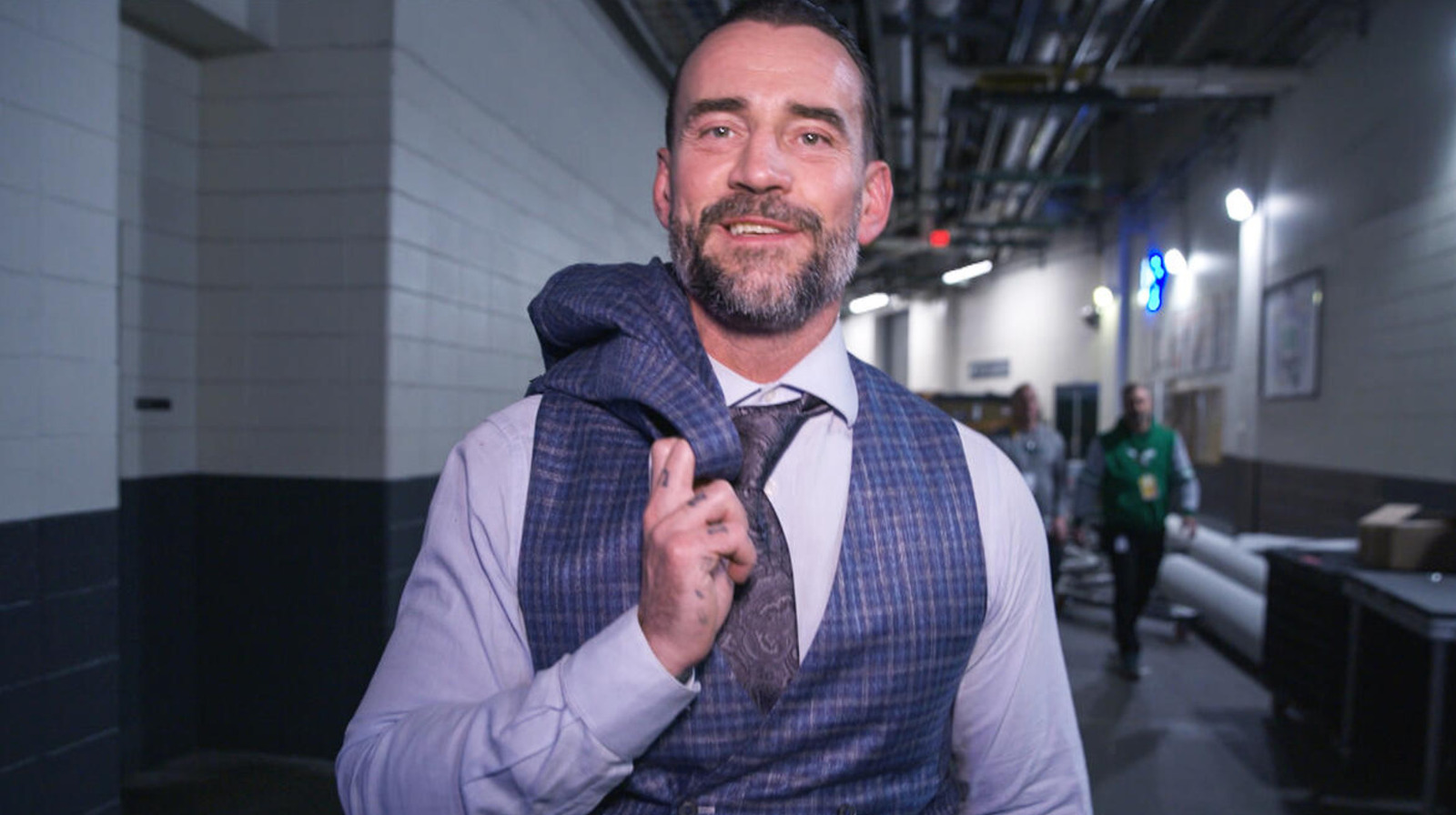 WWE sube a YouTube una lucha nunca antes vista entre CM Punk y The Road ...