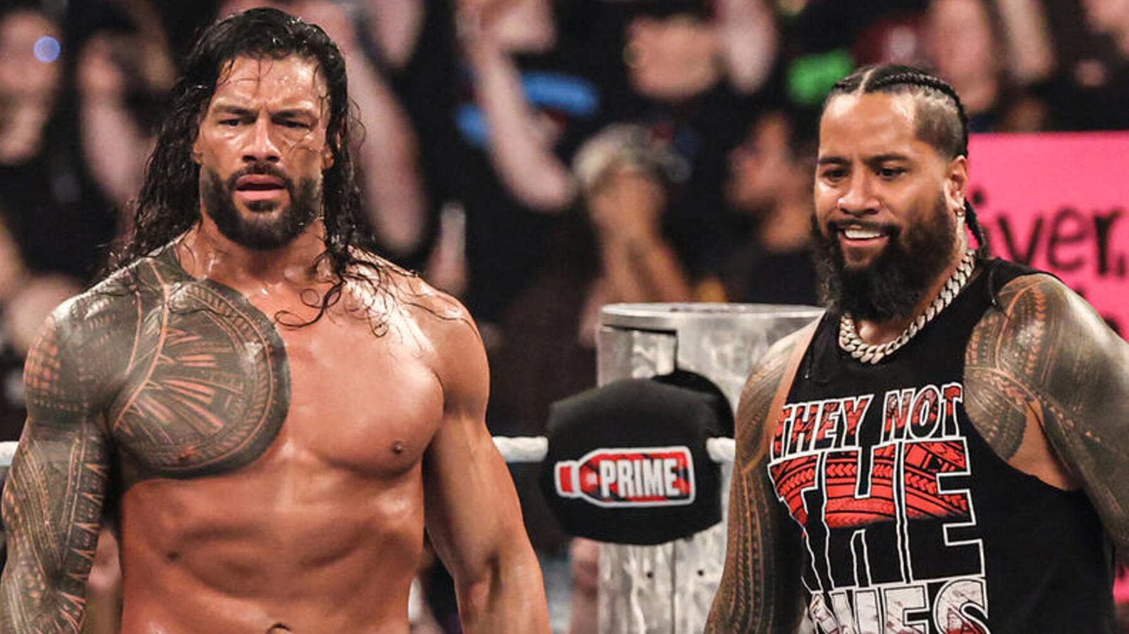 Roman Reigns y Jimmy Uso inician la historia de la reunificación de ...
