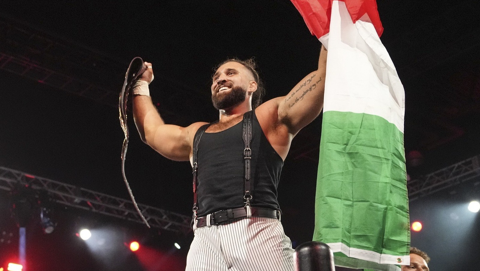 Tony D'Angelo de WWE NXT recuerda la lucha por el título de NA con Oba ...