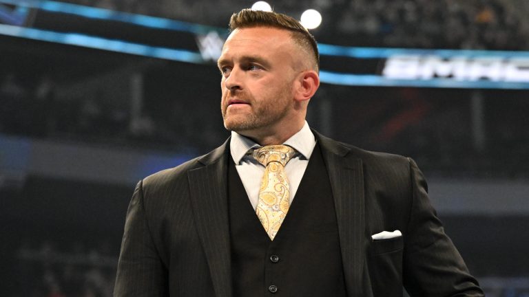 El gerente general de SmackDown, Nick Aldis, aborda el deseo de acción ...