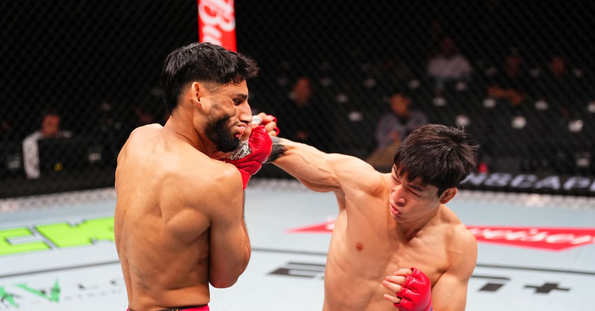 Mira a DongHun Choi lograr un enorme nocaut con gancho de derecha en ...