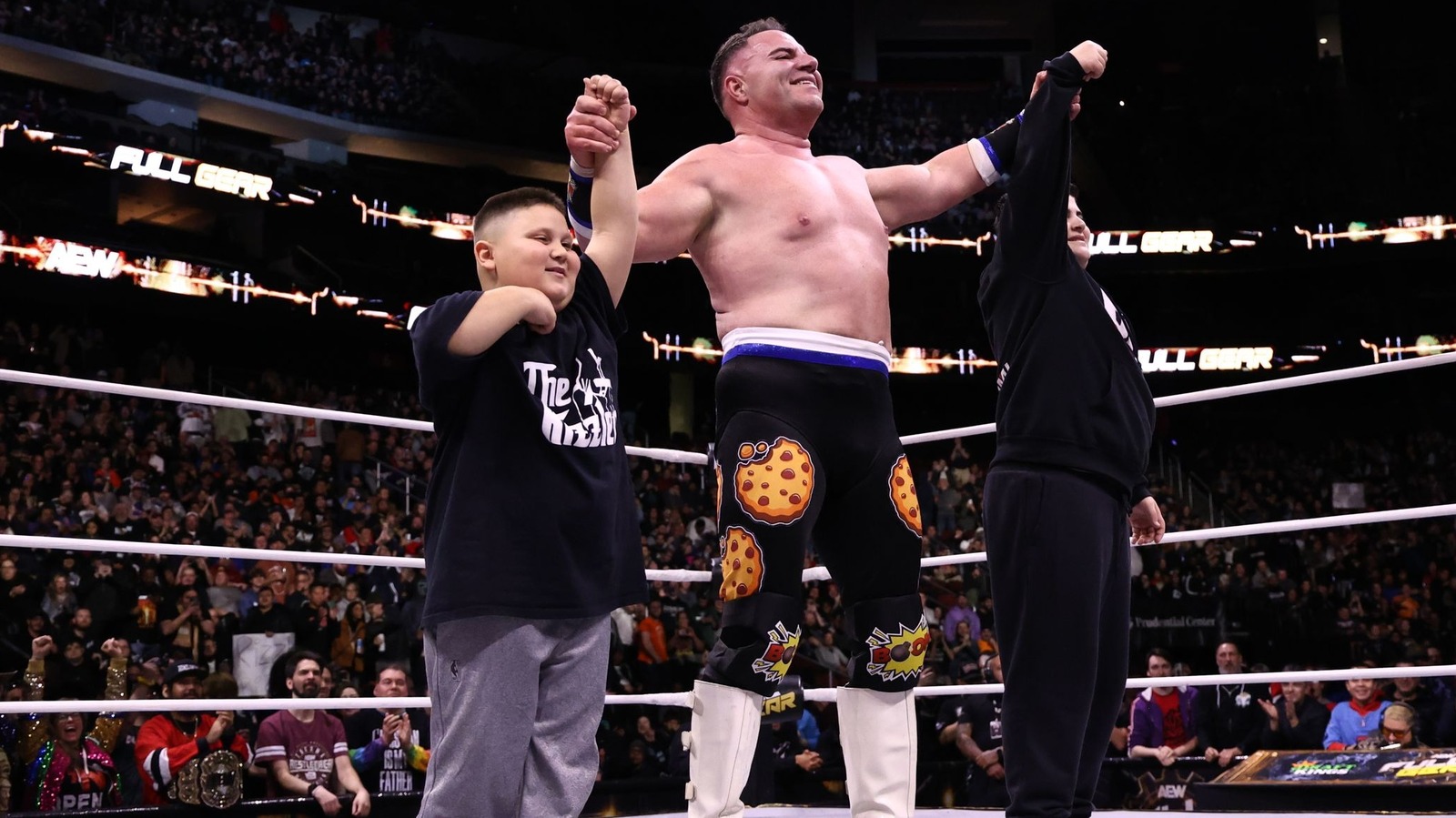 Mercedes Mone elogia a Big Boom AJ, Big Justice y Rizzler luego de AEW ...