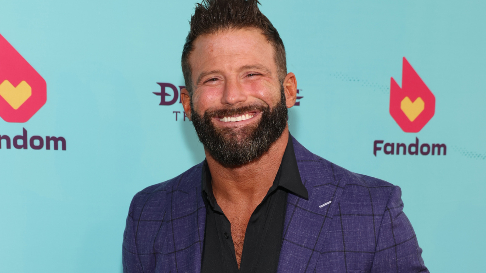 La ex estrella de la WWE Matt Cardona comenta sobre las acusaciones de Vince McMahon, documental ...