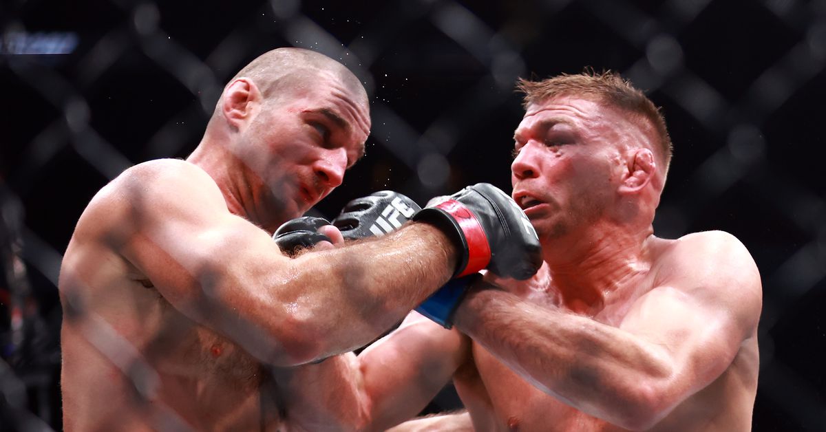 Se revela el póster de UFC 312, que presenta el duelo de rencor entre ...