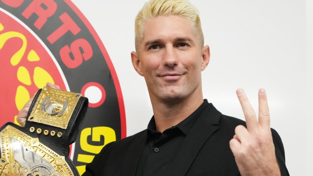 Zack Sabre Jr. supera a Ricochet y retiene el título mundial IWGP en ...