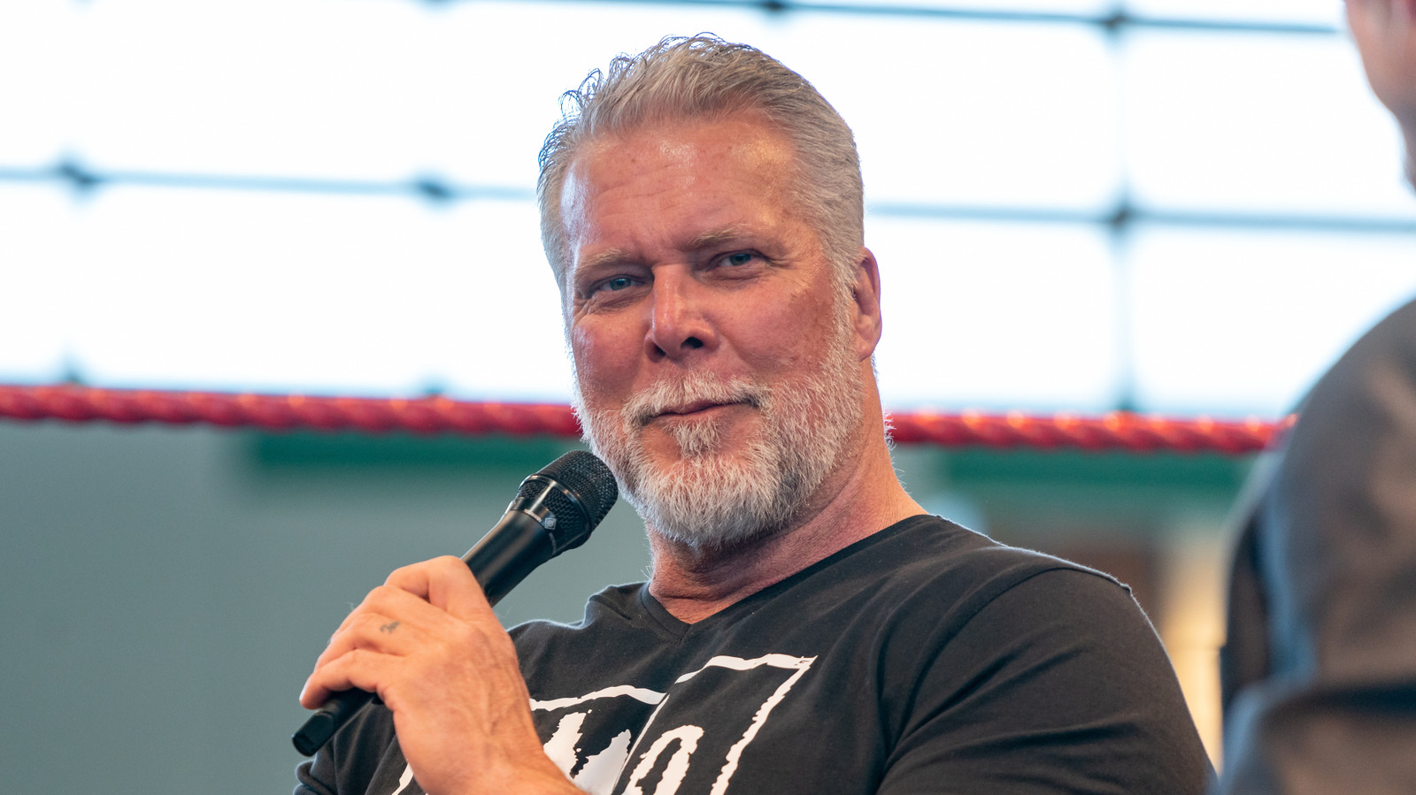 Kevin Nash se desplaza sobre la promoción de WWE Raw de CM Punk que ...