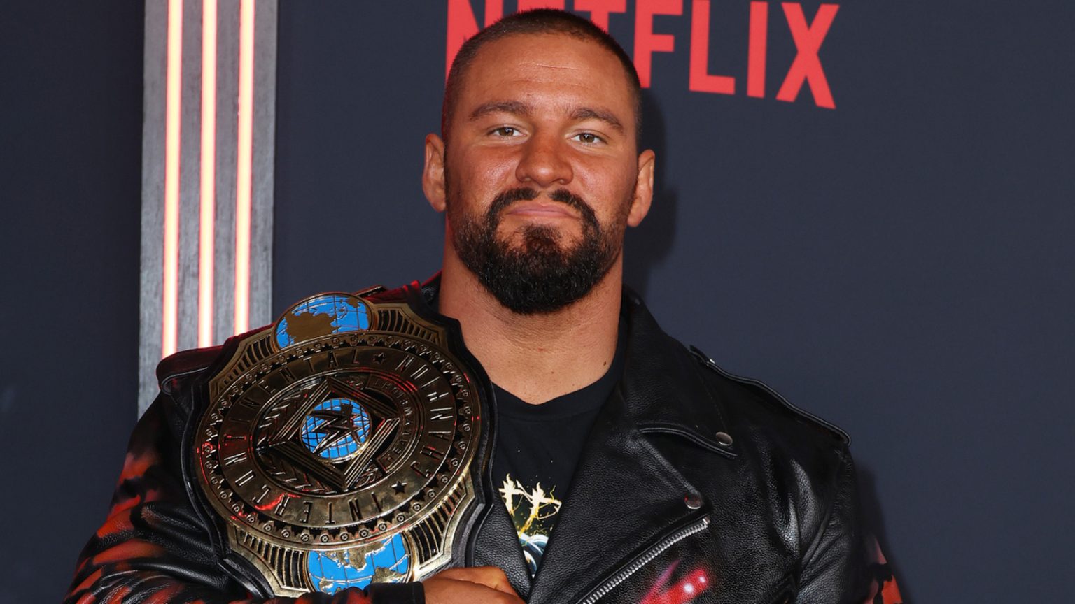 WWE Star Bron Breakker habla de la NFL Combine Campamento de ...