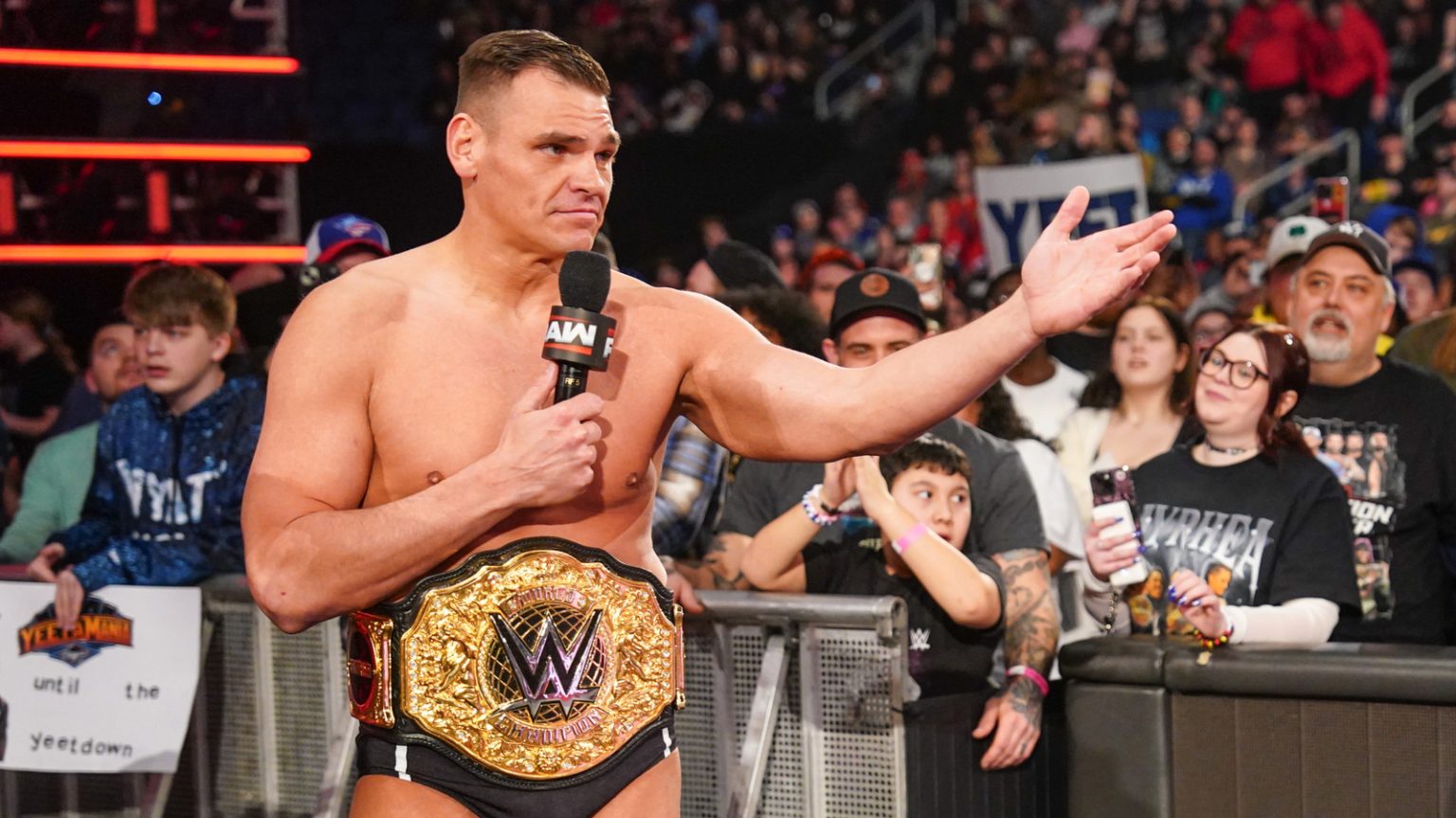 La estrella de la WWE NXT llega a la lucha contra el campeón mundial de ...