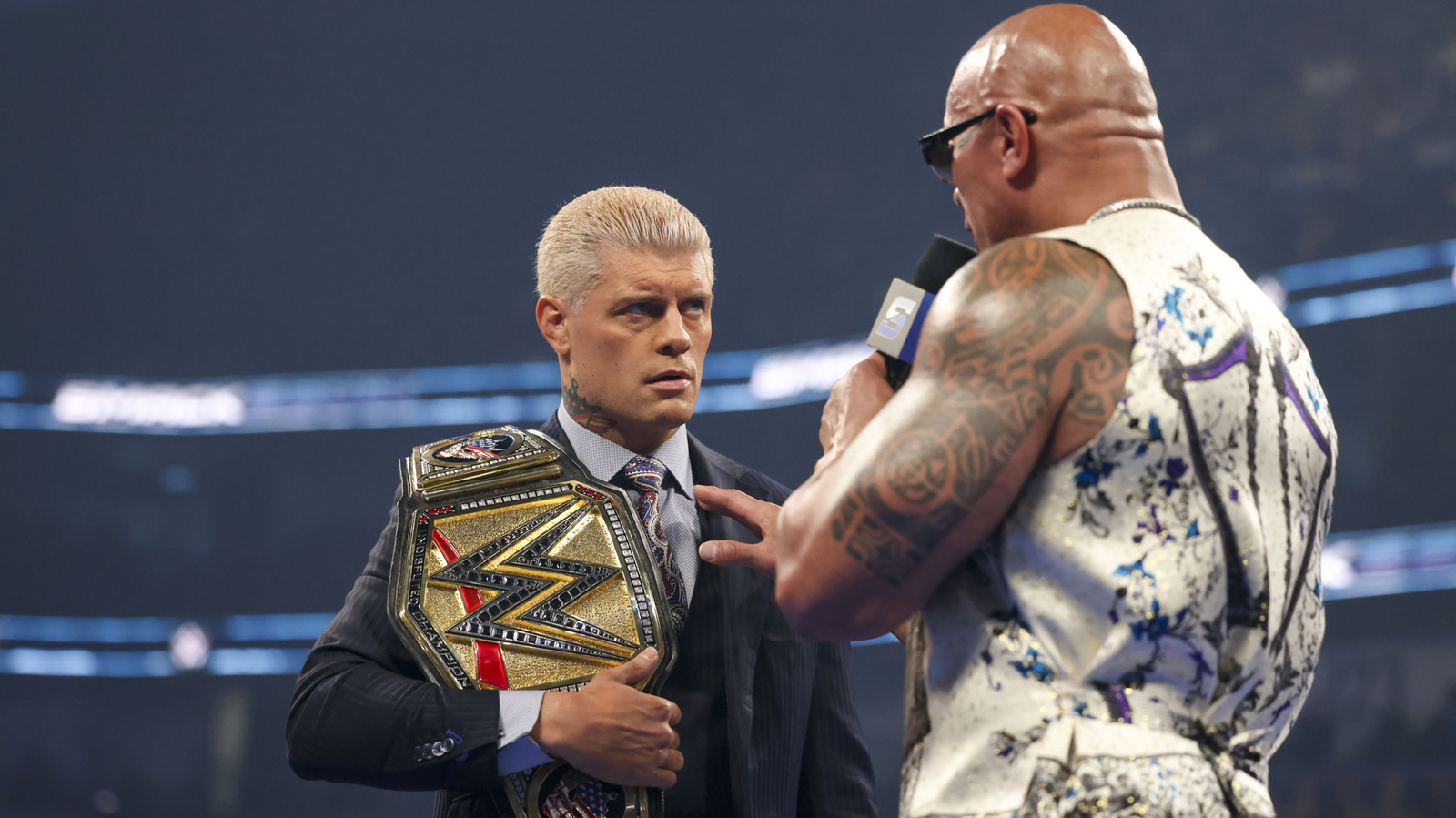 The Rock publica un mensaje siniestro para Cody Rhodes antes de la ...