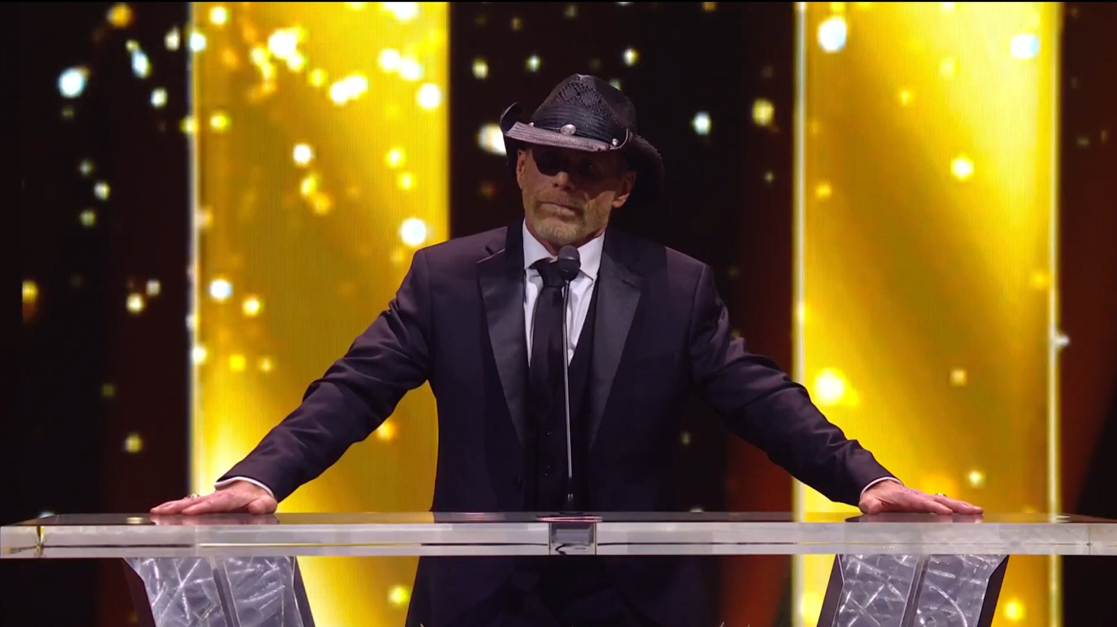 Shawn Michaels da un discurso emocional que induce a Triple H al Salón ...