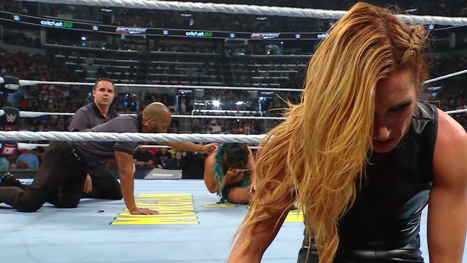 Lyra Valkyria anota Pin flash en Becky Lynch en WWE Backlash, conserva el título de IC de mujeres