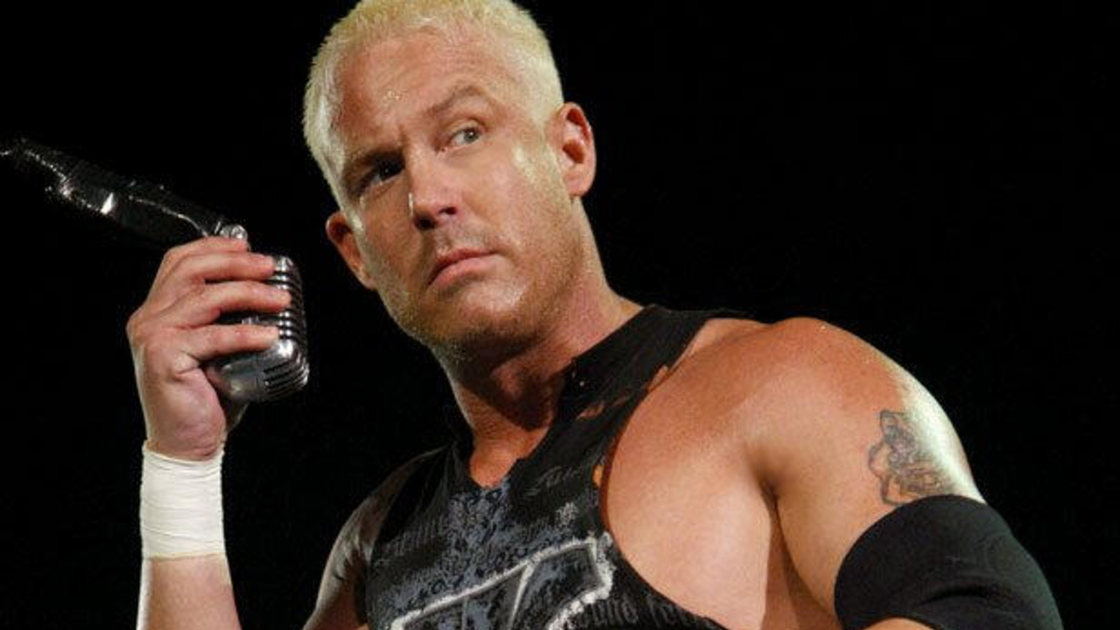 La ex estrella de la WWE, Ken Anderson, habla de la suspensión Ped, siendo reemplazada por ...