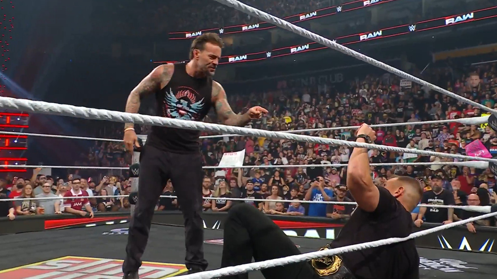 Seth Rollins vs. LA Knight anunció para WWE Snme, CM Punk encuentra ...