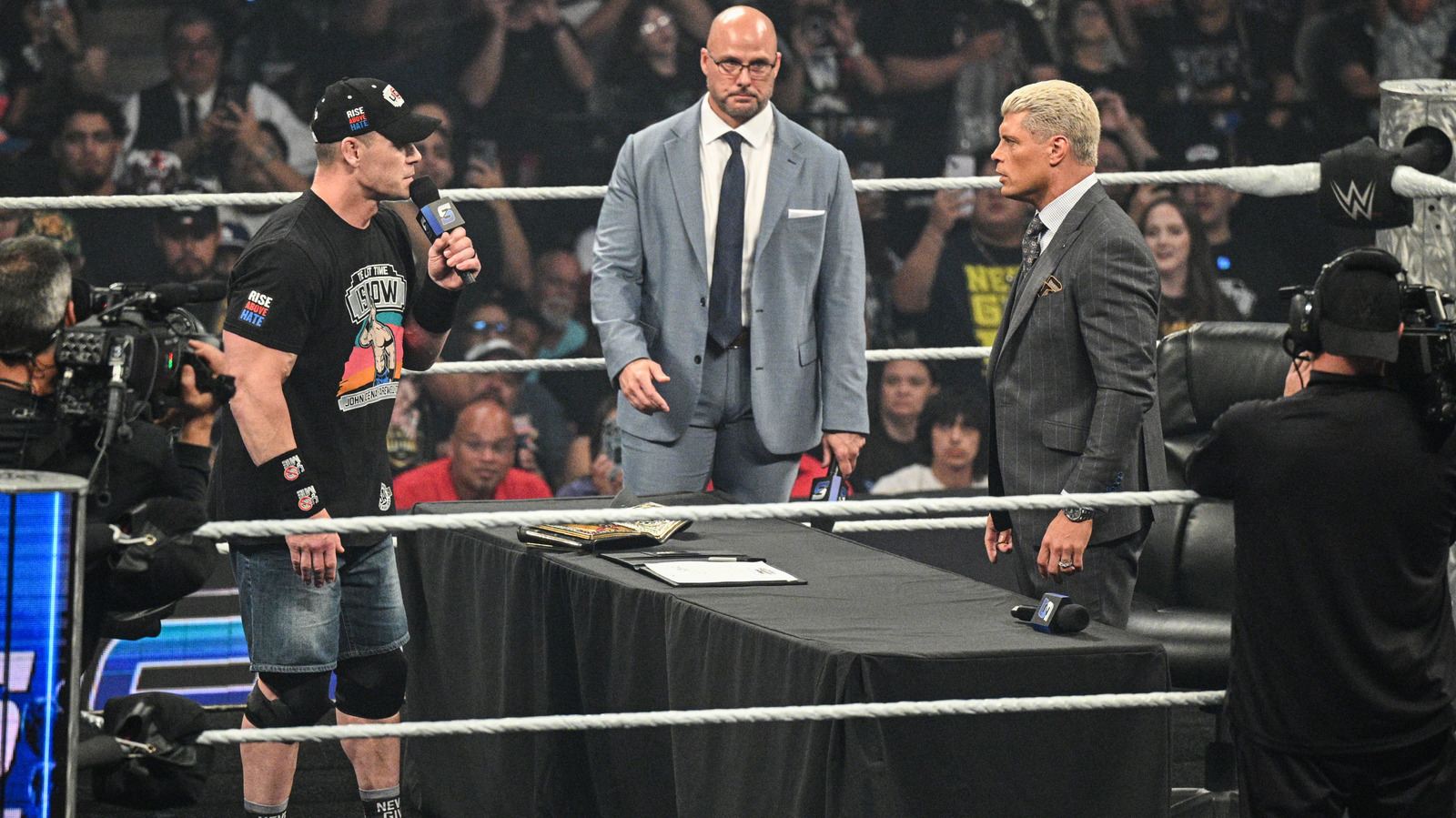 Informe de audiencia y calificaciones de WWE Smackdown, 18/08/2025