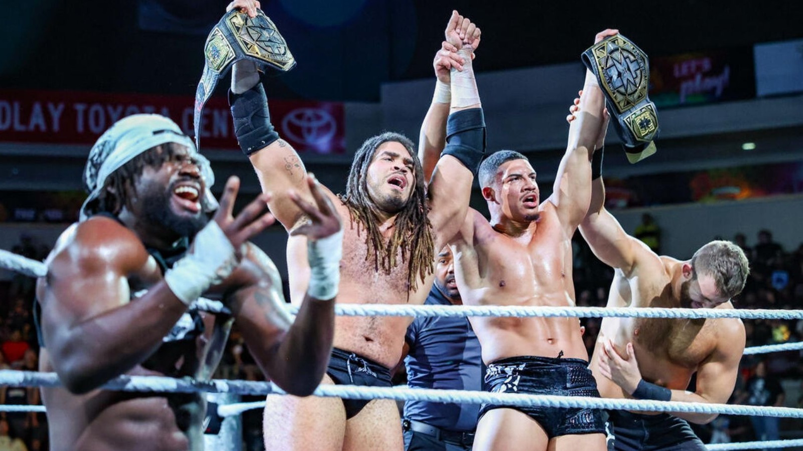 DarkState supera la unión WWE NXT/TNA para retener los títulos en ...